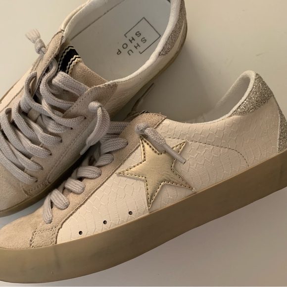 ShuShop | Shoes | Shy Shop Paula Bone Snake Star Sneakers Sz 6 | Poshmark